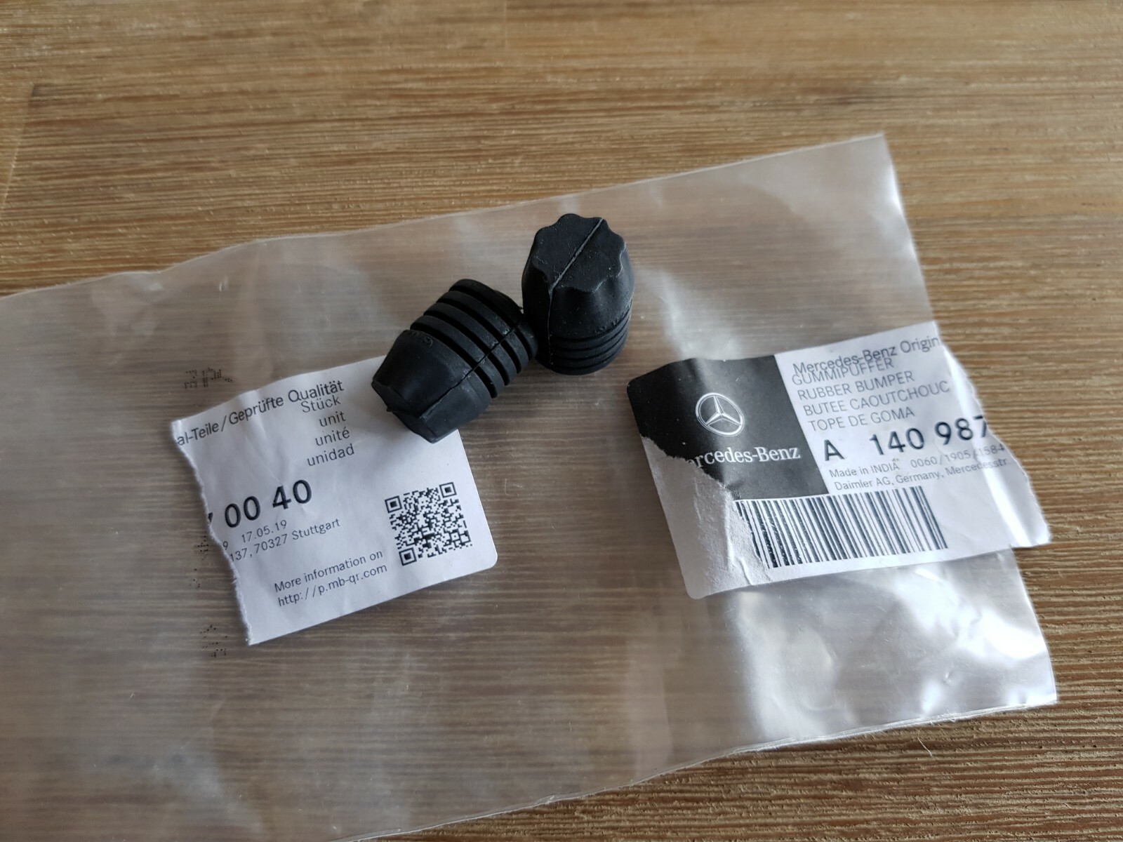 M-Benz W201 W124 R129 W203 Boot Lid R Bump Stop B A2019870440 C $2.77 ...