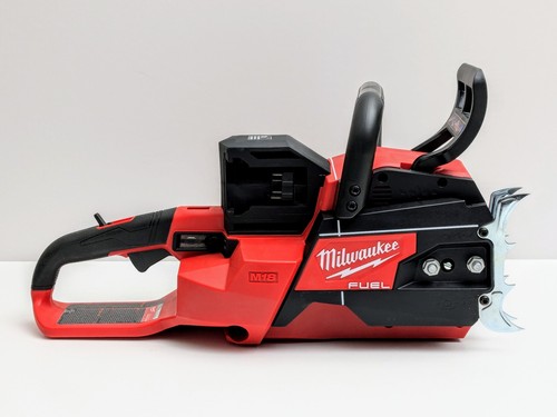 Milwaukee 2827-22 Milwaukee Tool M18 FUEL 20 Inch Dual Battery Chainsaw ...