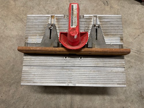 CRAFTSMAN Router Table 18W x 13D x 11H Cast Aluminum Top Plastic Legs 9 ...