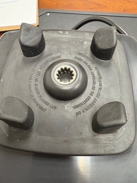 Vitamix VM0103 Super 5000 BLENDER w/ 64oz Pitcher + Lid + PLUNGER -FREE ...