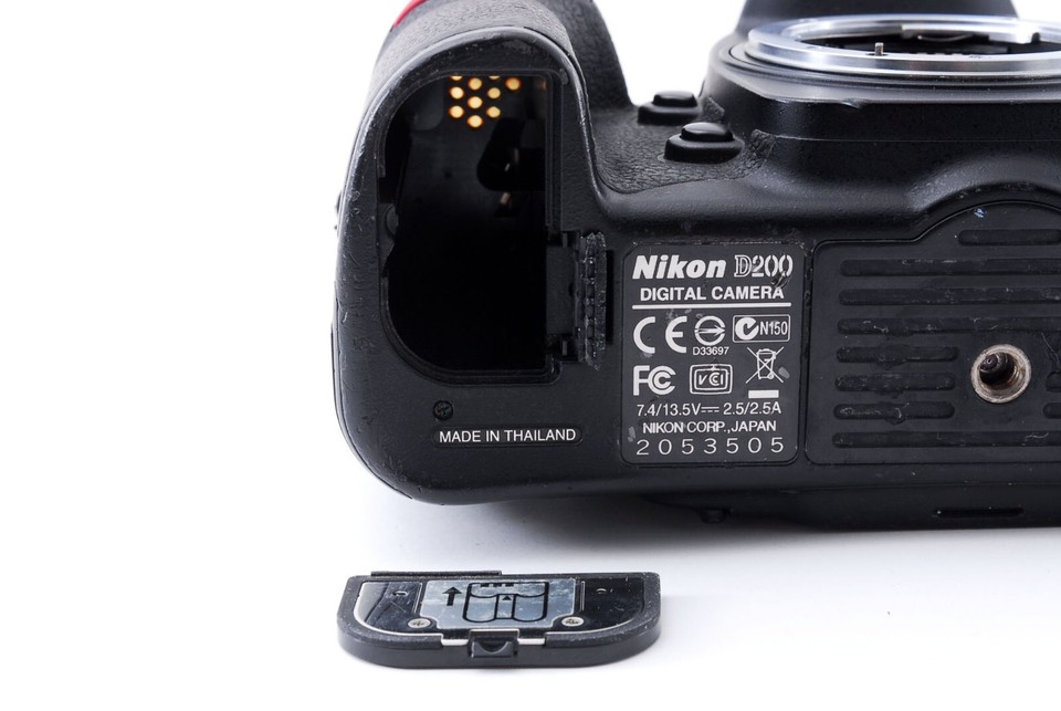 Nikon D200 10.2MP 35-70mm/70-210mm Lens "READ" w/Strap,1GB CF card [967 ...