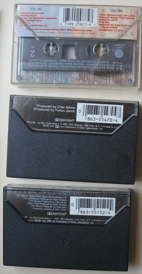 Cassette Lot Willie Nelson Cline Robbie Robertson Randy Travis KD Lang ...