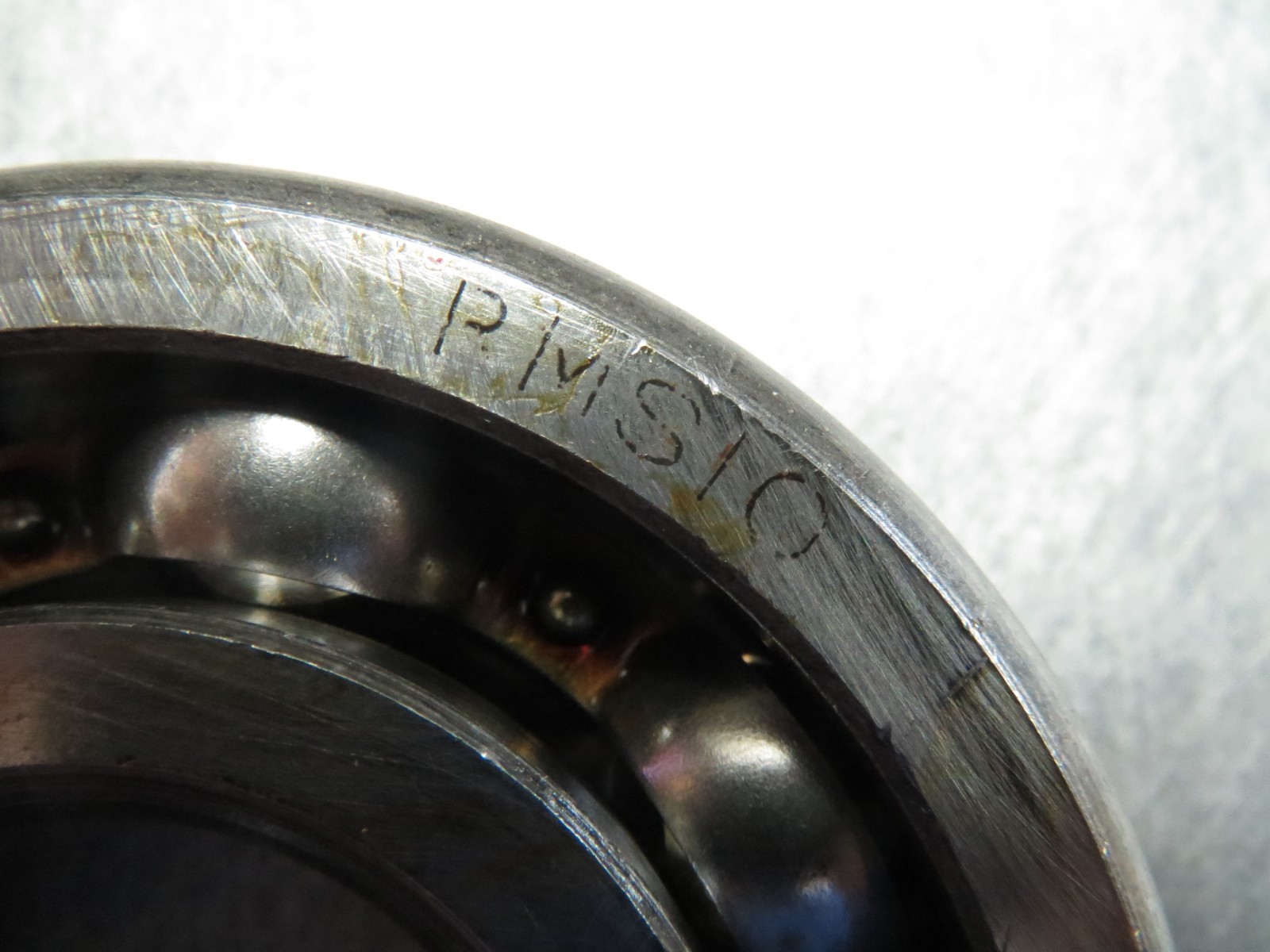 Rear Wheel Axle Bearing for MGB - RW118 - Made in Great Britain - Ships ...