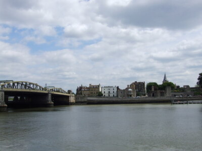 Photo 6x4 Rochester Esplanade Rochester/TQ7268 c2009 | eBay UK