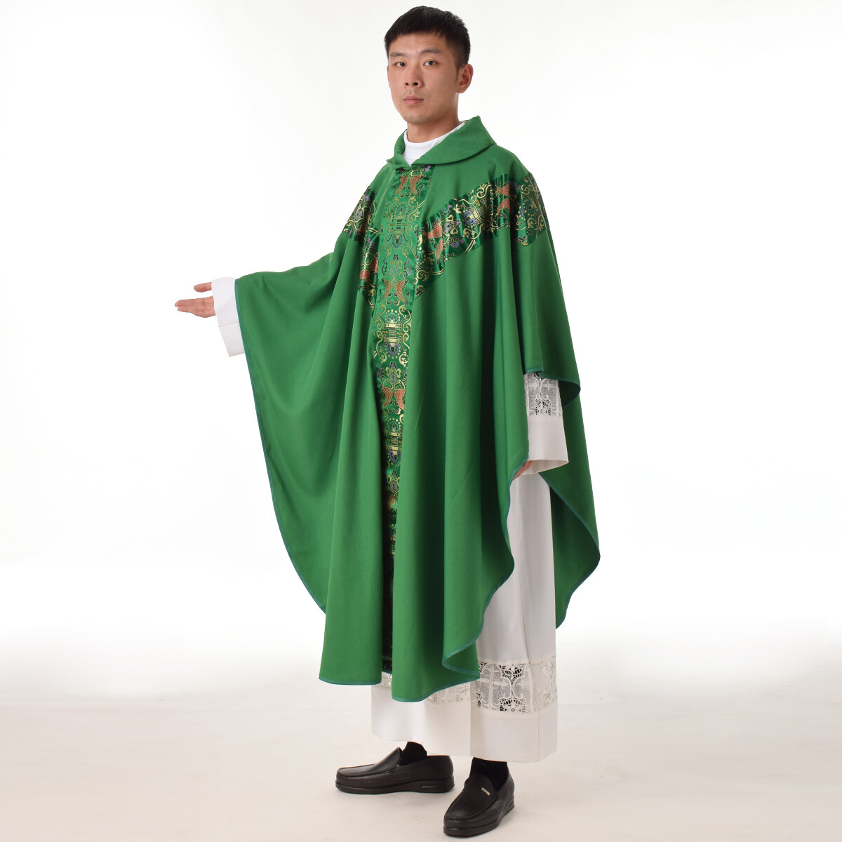 Catholic Clergy Vestments Celebrant Green Vestments Priest Chasuble ...
