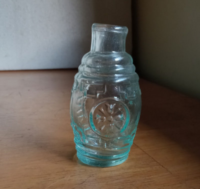 1860 FANCY EMBOSSED BARREL SHAPE COLOGNE BOTTLE CRUDE ROLLED LIP SHINY ...