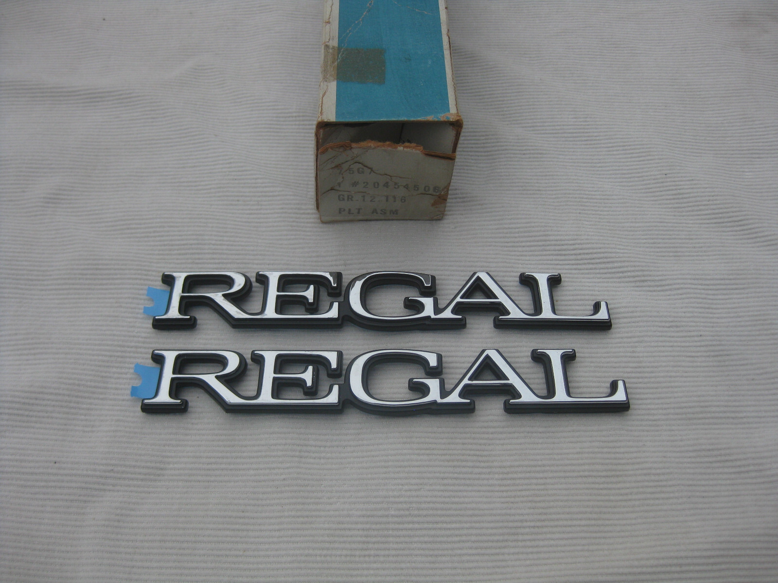 NOS BUICK Regal 4-Door 1984 GM Rear 1/4 Panel REGAL EMBLEM Set/2 | eBay