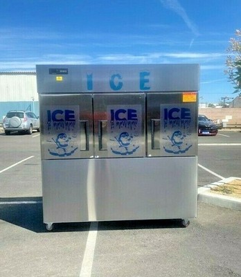 Freezers - Bag Ice Merchandiser