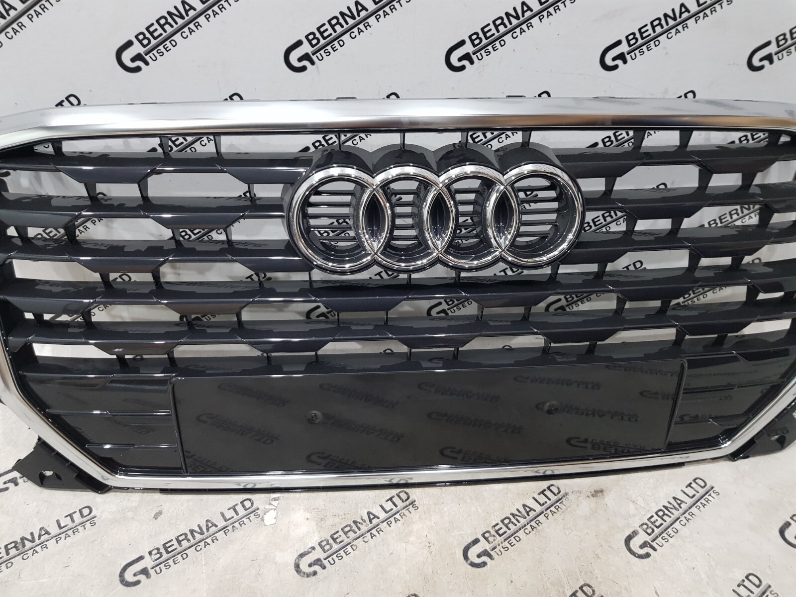 AUDI Q2 FRONT BUMPER GRILL 2016-ON 81A853651 GENUINE for sale online | eBay