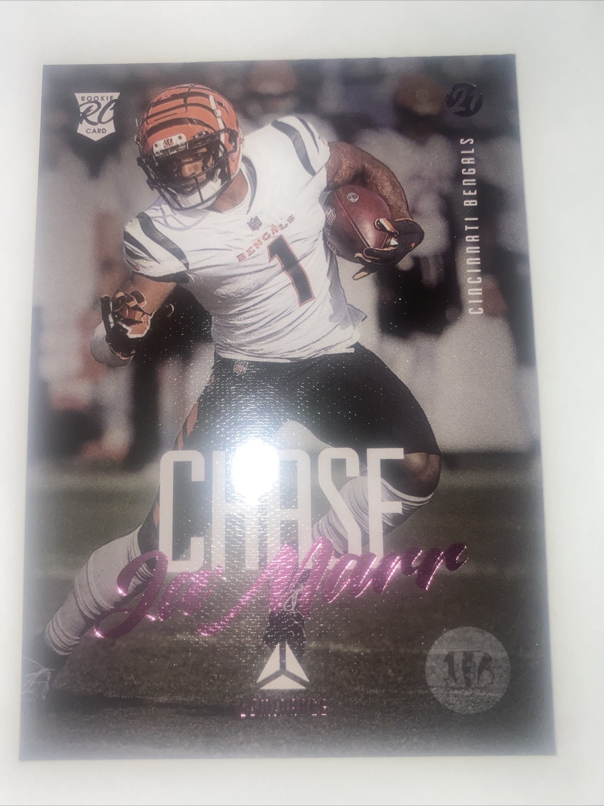 2021 PANINI CHRONICLES LUMINANCE PINK FOOTBALL ROOKIE CARD #212 JAMARR ...
