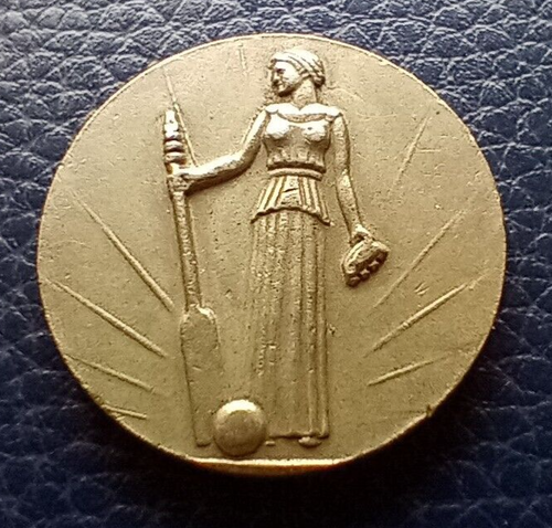 Unknown Token - M B w/ Trident Maserati? - 25mm - Coin / Medal / Token ...