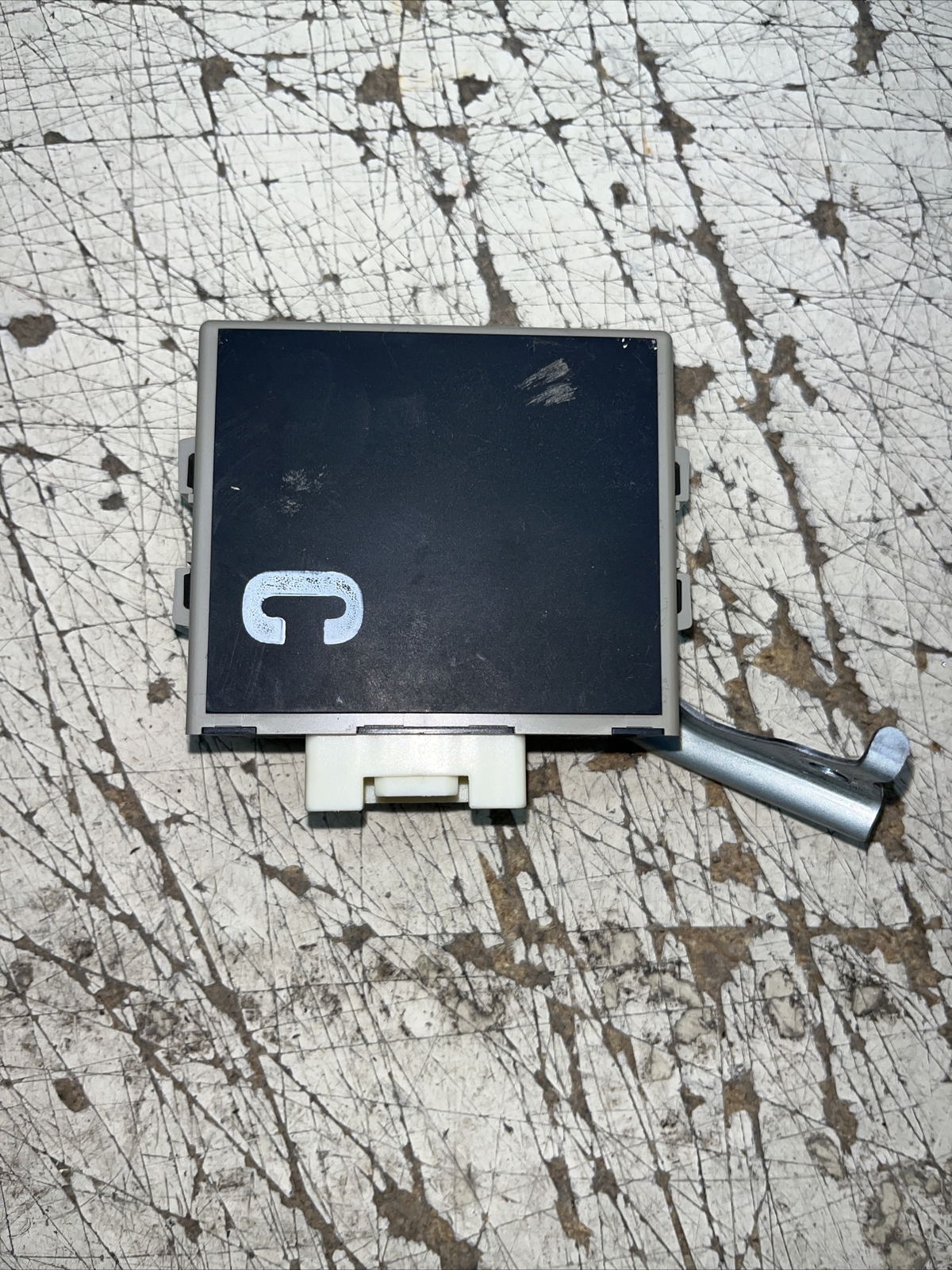 TOYOTA 4RUNNER TURN SIGNAL FLASHER RELAY CONTROL MODULE OEM 2014 - 2020 ...
