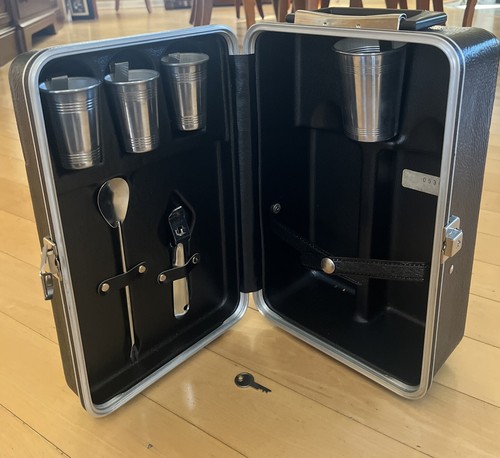 Travel Bar Set Black Suitcase Bar Set 6 Pieces With Key-locks! EUC! | eBay