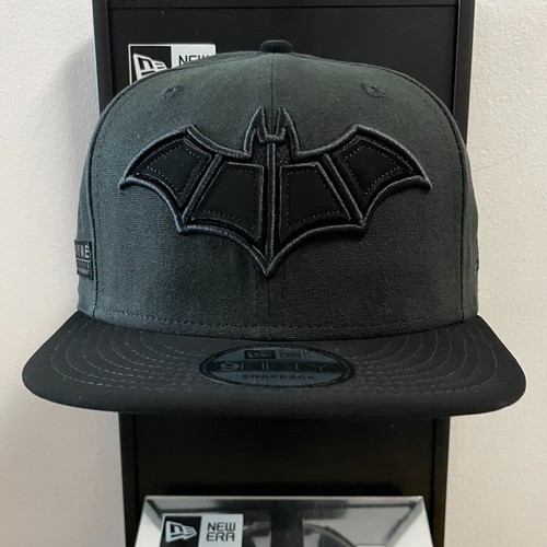 Batman Wayne Industries - DC Comics 9FIFTY Adjustable Snap-Back New Era ...