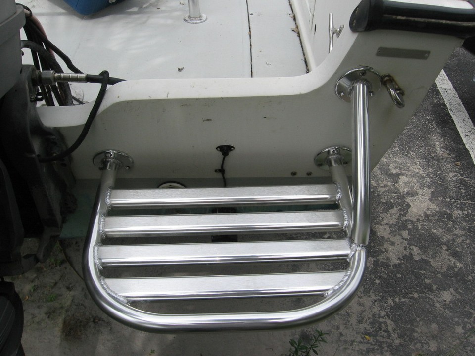 ALUMINUM SWIM PLATFORM FOR OUTBOARD & OUTDRIVE BOATS | eBay