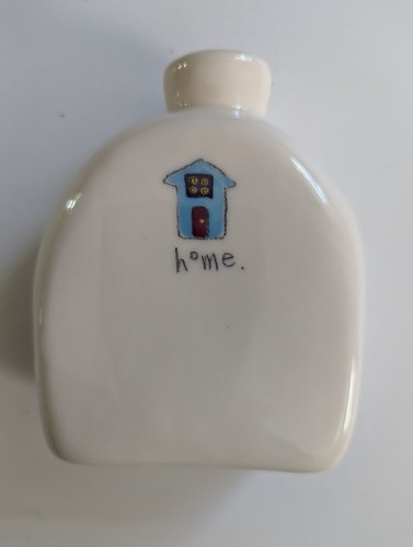 Beth Mueller Ceramic Vase - Artist Signed - 1999 - home on front - very ...