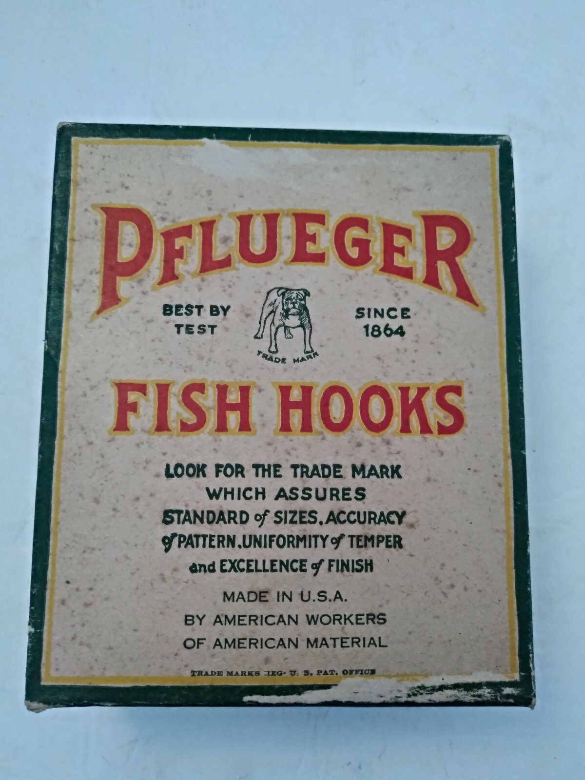 VINTAGE PFLUEGER 3421- BT 28 BRIGHT FISH HOOKS MASTER BOX w 10 BOXES ...