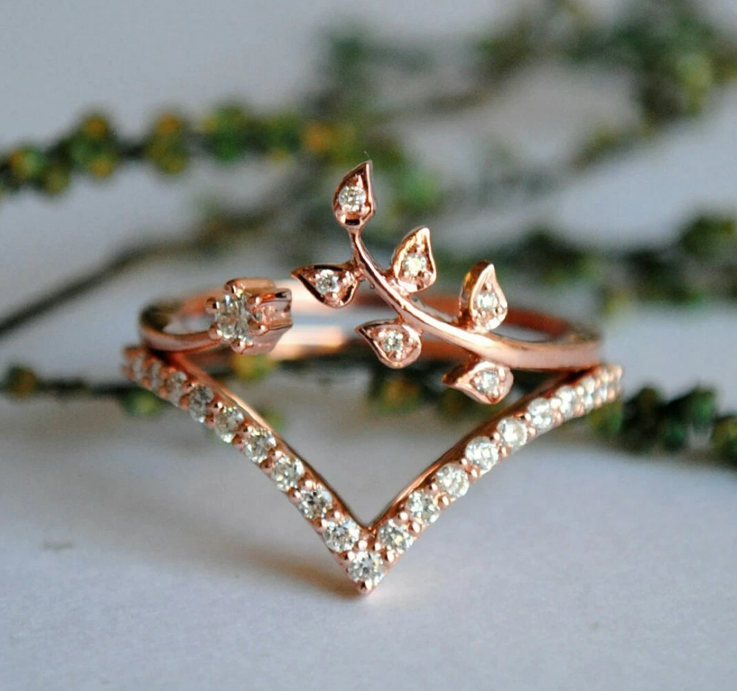 Leaf Ring Band