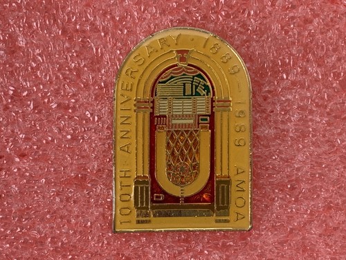 T05 Pins AMOA 100th Anniversary WURLITZER BUBBLE JUKEBOX vintage lapel ...