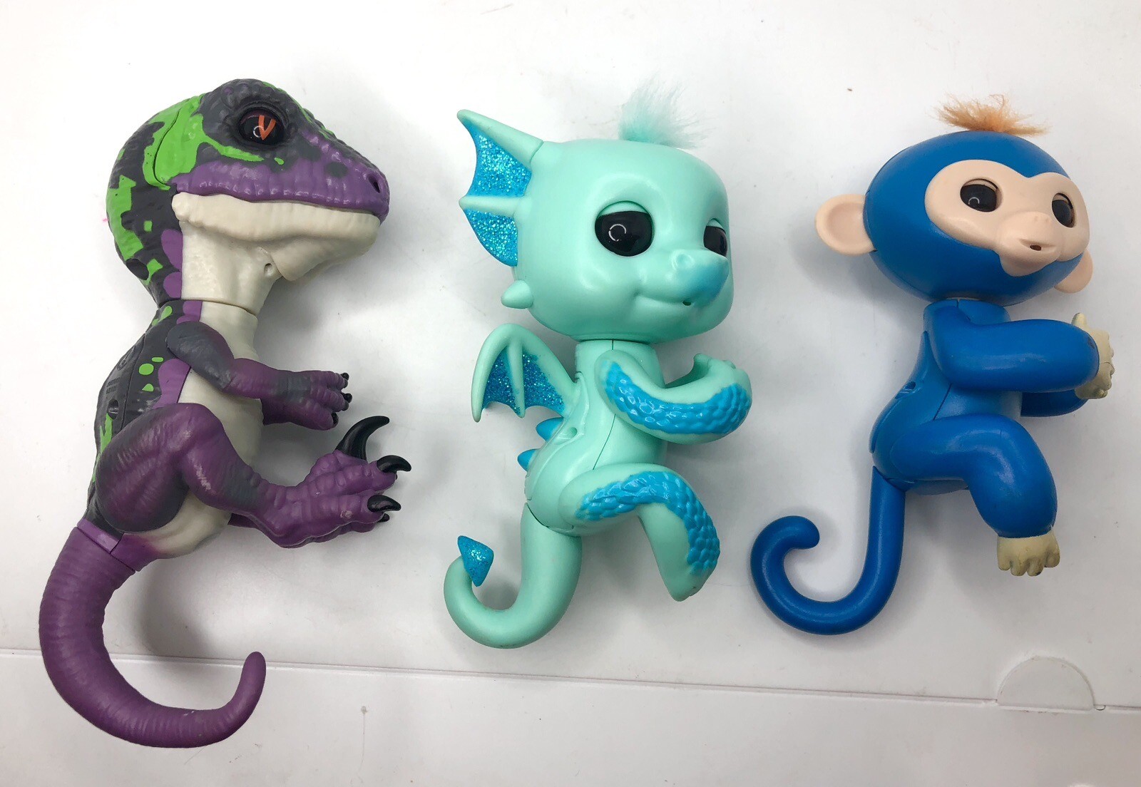 Lot of 3 Wowwee Fingerlings Untamed Dinosaur Dino T-Rex Razor Monkey ...