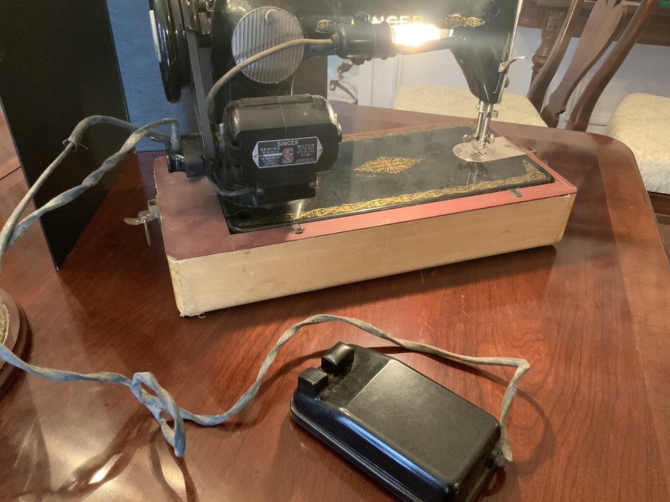 1953 Singer Sewing Machine, #AL635086, W/ Case -Beautiful Vintage | eBay