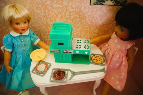 World's Smallest Easy-Bake Oven for Riley Kish 7-8" doll- turquoise | eBay