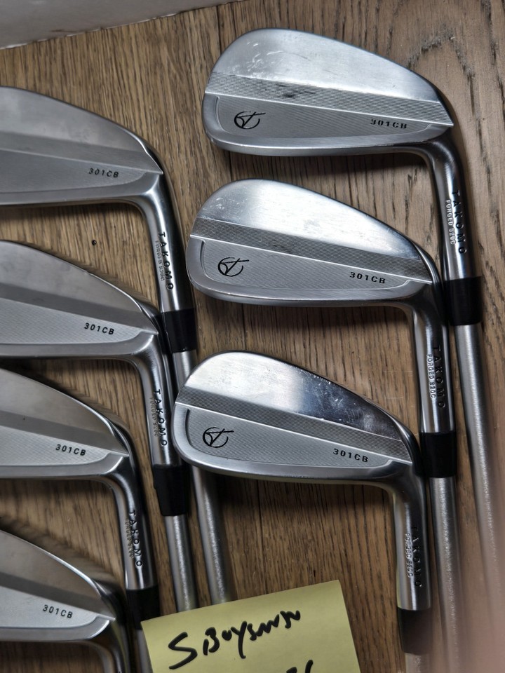 Takomo 301 CB Iron Set | KBS C-Taper Lite 110R | JumboMax XS Grips | 8. ...
