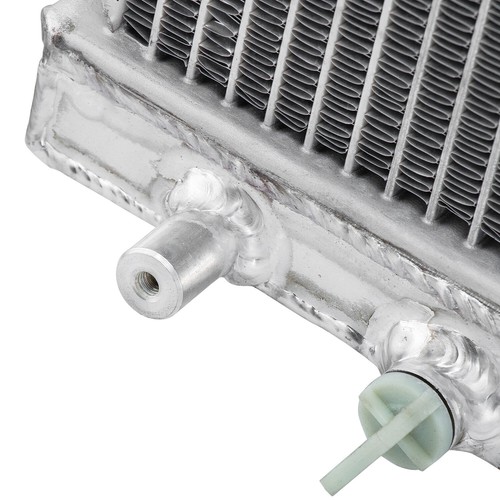 3Row Aluminum Radiator for 1999-2005 2000 Lexus IS200 IS300 2.0L 3.0L ...