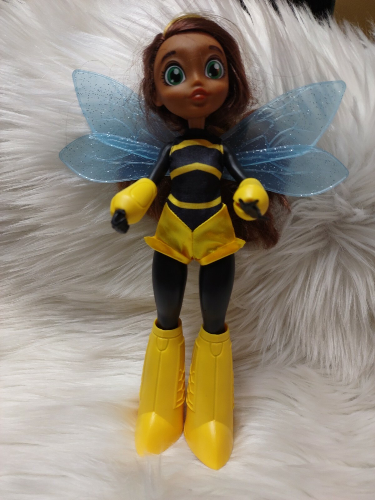 DC Super Hero Girls Bumble Bee Doll Mattel 2018 Wings Boots | eBay
