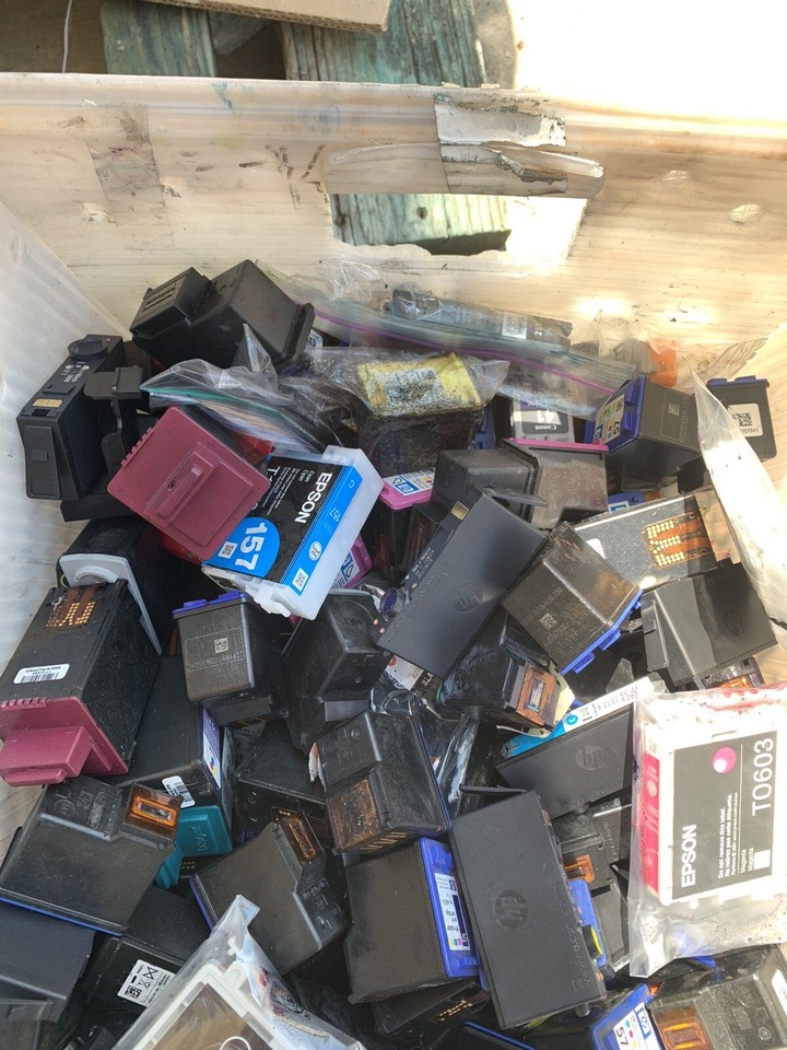 Mix lot of 450 Virgin & Non Virgin Empty Ink Cartridges for Staples ...