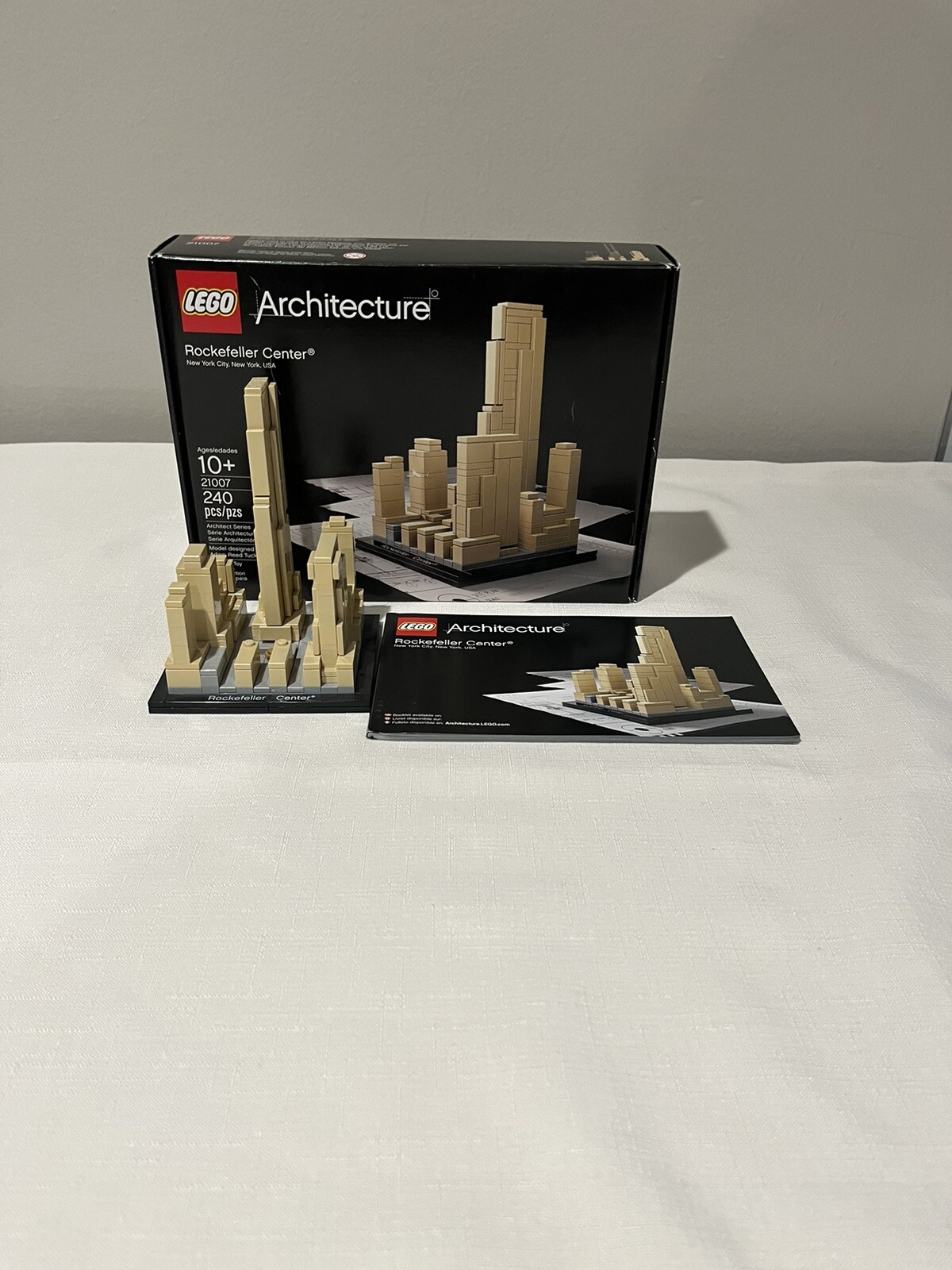 LEGO LEGO ARCHITECTURE: Rockefeller Center (21007) Box And Instructions ...