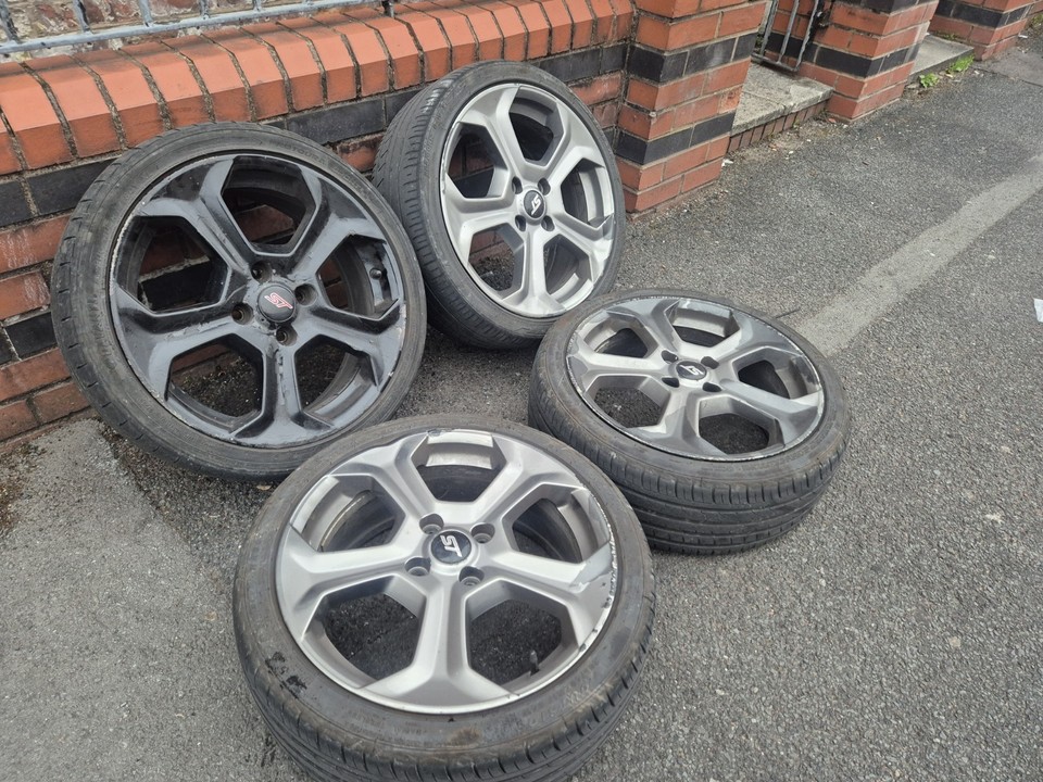 🌟 Genuine Ford fiesta 17 inch alloy wheels 4x108 with TYRES | eBay UK