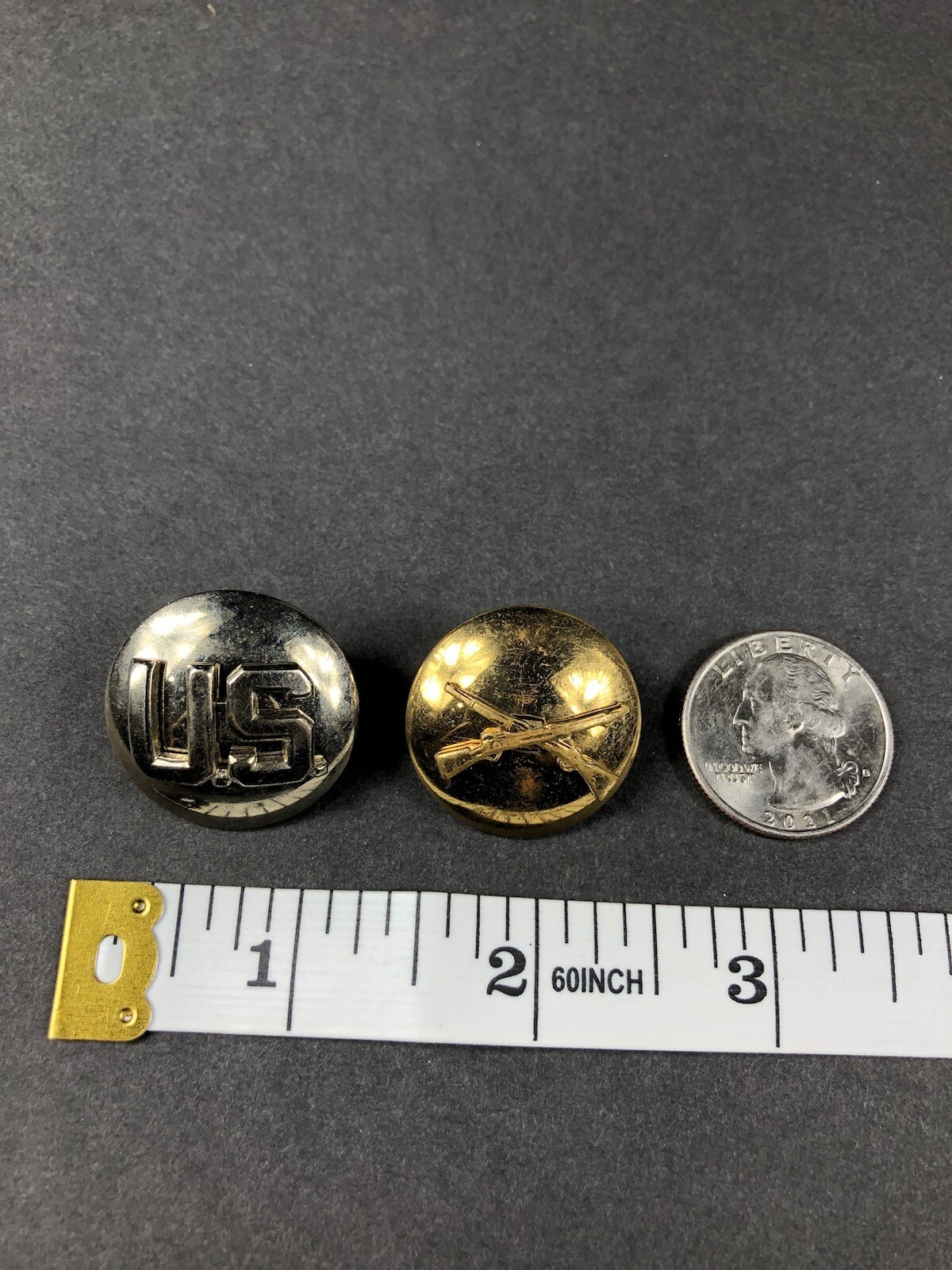 Vintage BRASS INFANTRY Raised CROSSED RIFLES MILITARY SCREW BACK LAPEL ...