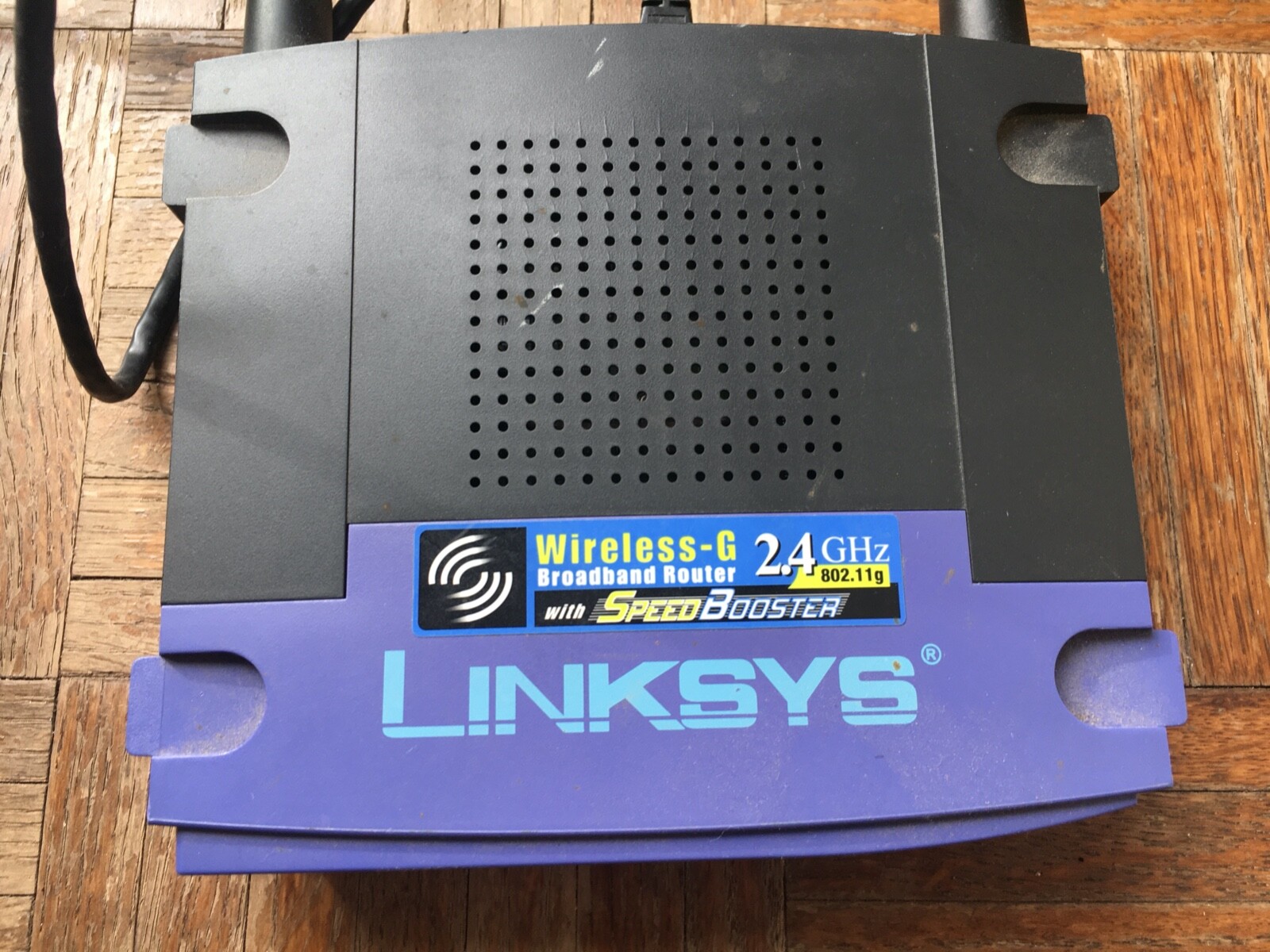 LINKSYS Wireless-G Broadband Router WRT54G V8 2.4 GHz 54 MBPS 4 Port ...