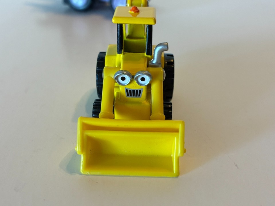 Bob The Builder 2004 Scoop and Trix Vehicles Learning Curve diecast ...