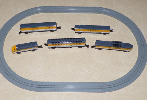 Micro Machines RIO GRANDE TRAIN Complete 5-Car Set w/ Oval Track 1989 ...