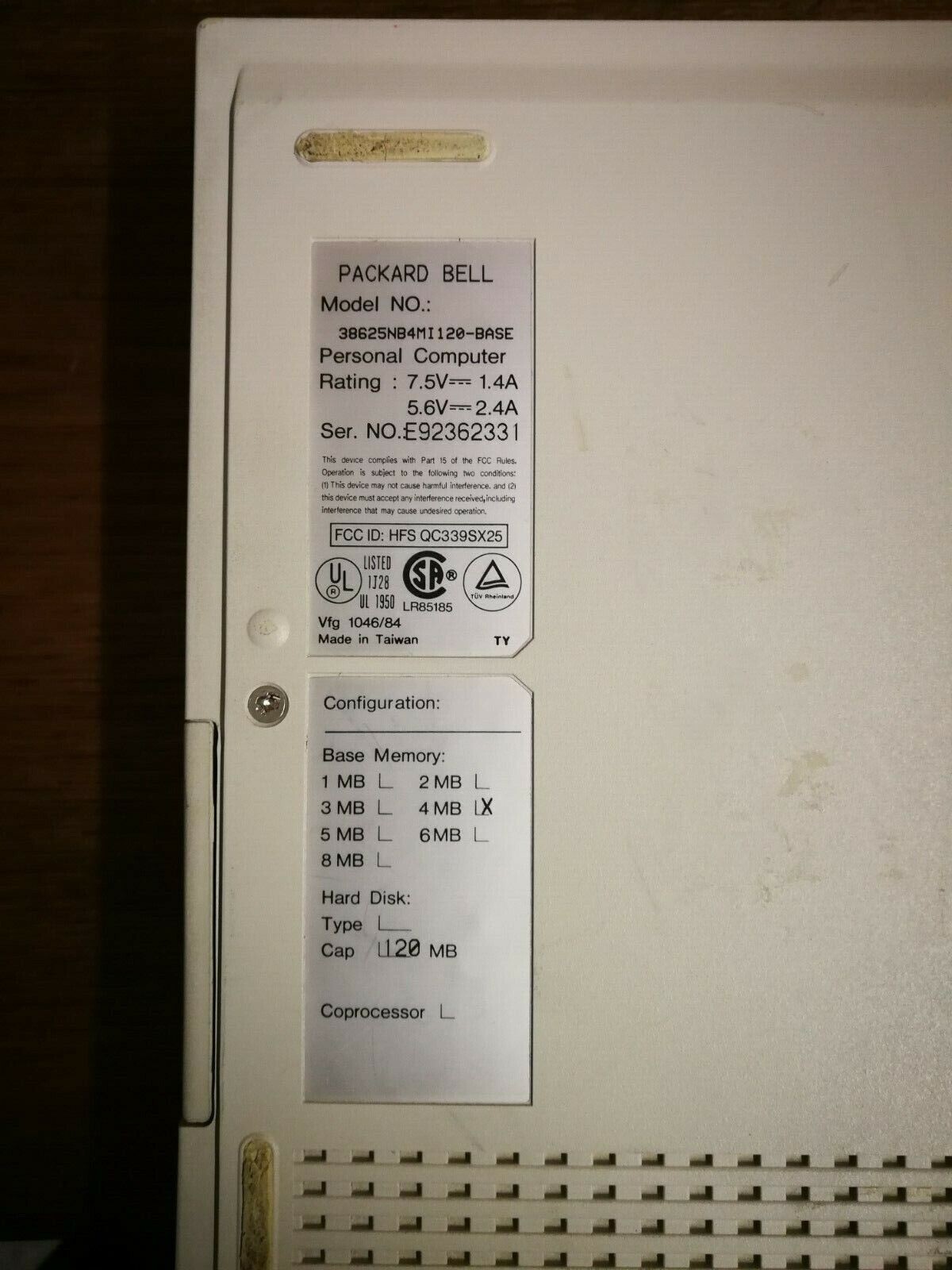 VINTAGE PACKARD BELL pc portatile 38625NB4MI120-BASE **RARO** NON ...