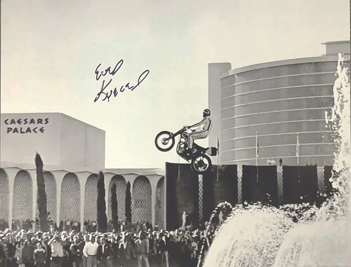 EVEL KNIEVEL SIGNED PHOTO AUTOGRAPH EVIL ORIGINAL SIGNATURE 8.5X11 ...
