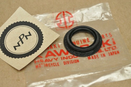 NOS OEM Kawasaki KX125 KXF250 ZX750 Rear Shock Suspension UNI Trak Arm ...