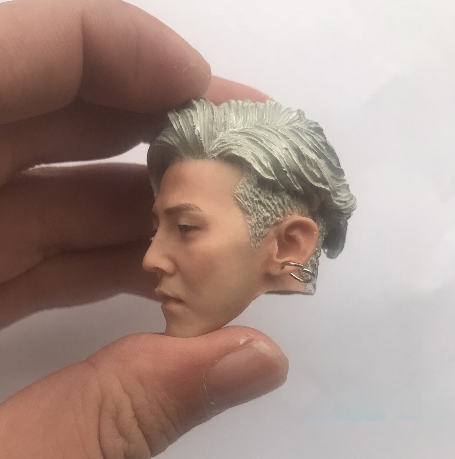1/6 White Hair G-DRAGON BIGBANG Rapper Head Sculpt PVC Carved Model DIY ...