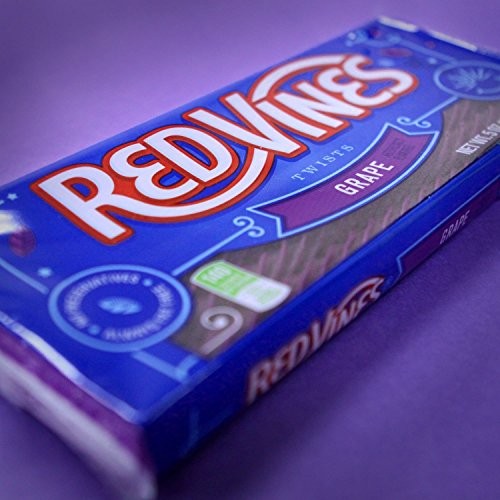 Red Vines Licorice, Grape Flavor Twists, Soft & Chewy Candy, 5oz Trays ...
