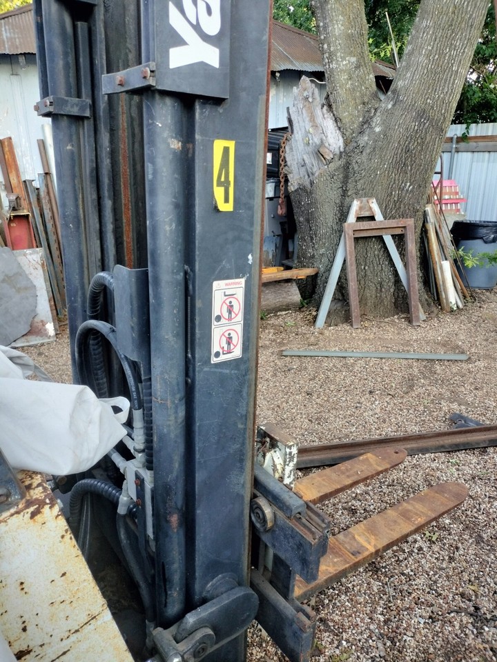 Yale Forklift 2 Stage Mast W/ Cascade Fork Positioner And Class III 48 ...
