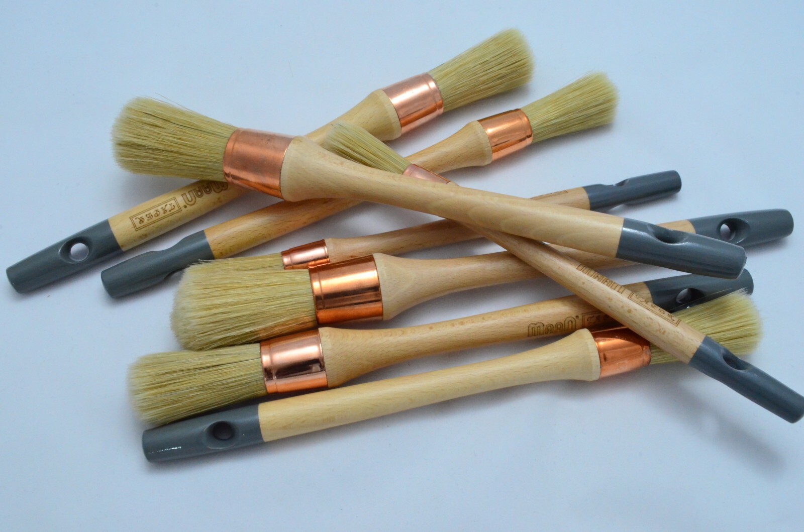 25mm, Specialist Long Round Sash Paint Brush - TAPER, Natural Pure ...