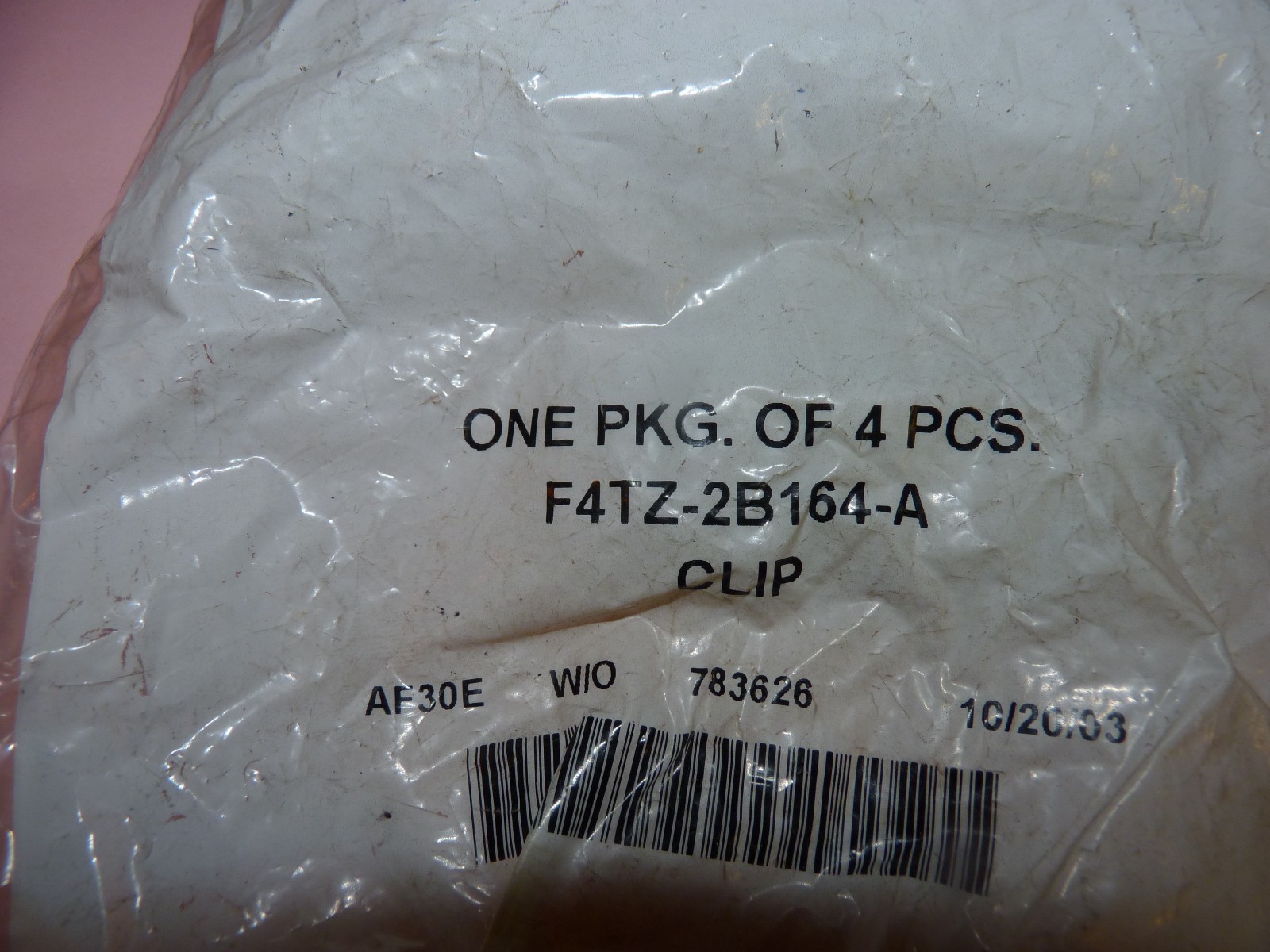 NEW FORD CLIPS SET OF 4 F4TZ-2B164-A ( DN1640 DS524 B1) | eBay