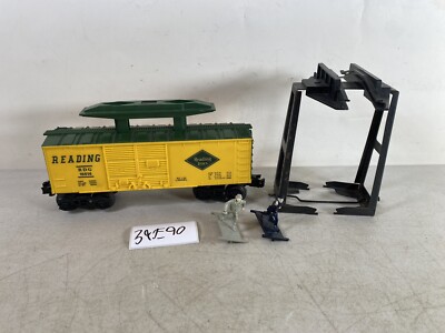 Cop and Hobo box Car 16614 Reading W/Tramp Lionel O Gauge Model Train ...