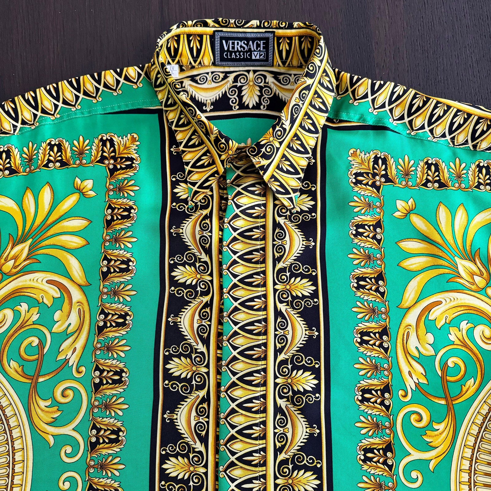 VERSACE CLASSIC V2 silk shirt Baroque with Greek scene size L | eBay