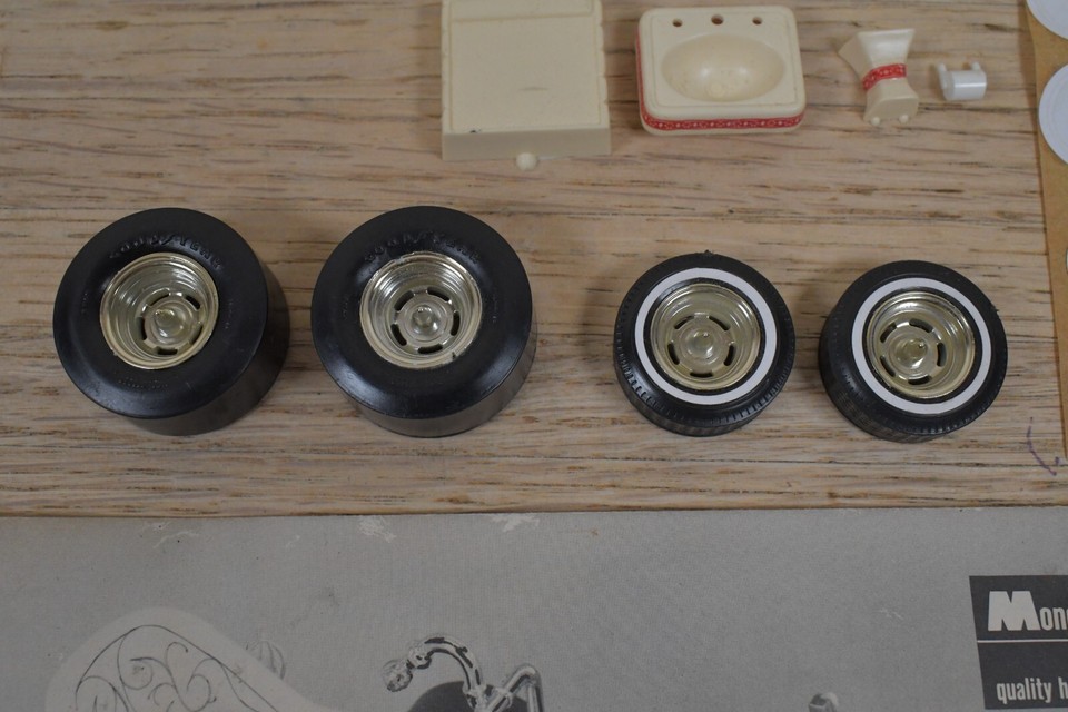 Rare Vtg Model Kit Parts Monogram PC223 Bathtub Buggy + 2 Ford Mustangs ...