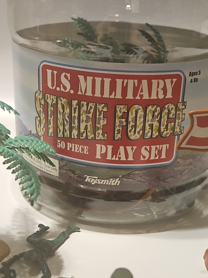 Army Men Strike Force US Play Toy Tanks Barb Wire Trees Green Soldiers ...