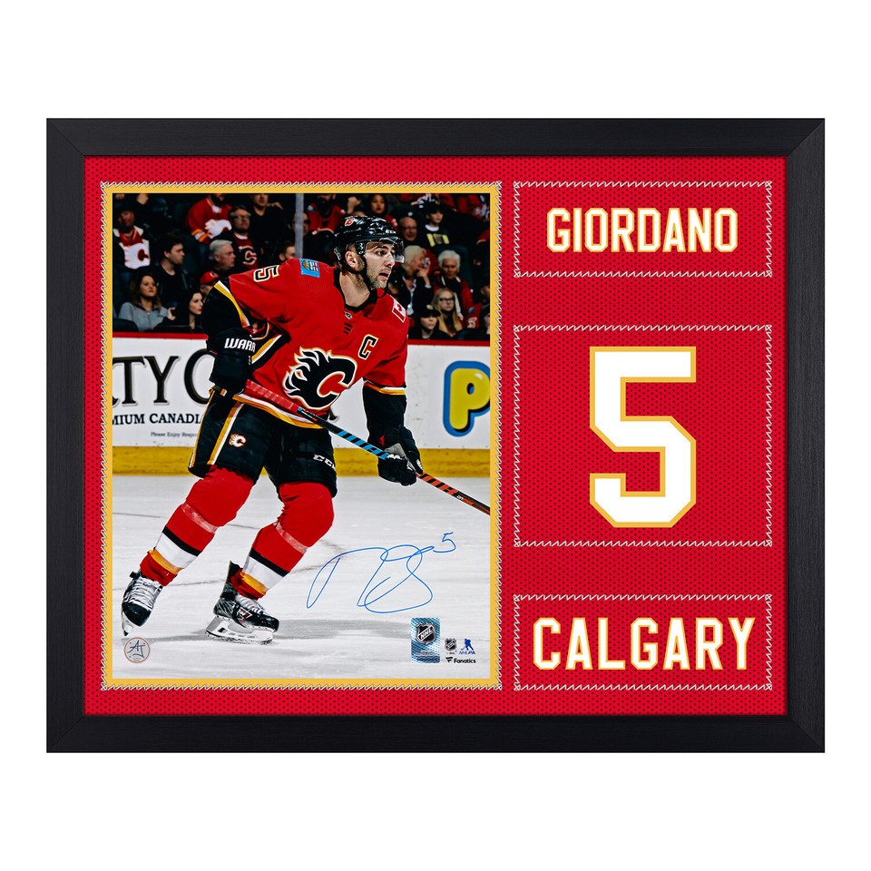 Mark Giordano Signed Calgary Flames Uniform Graphic 19x23 Frame | eBay