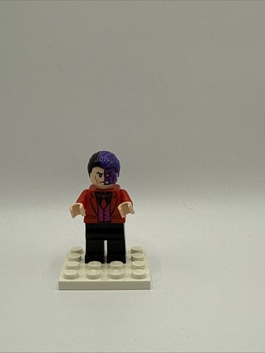 LEGO Two-Face Batman DC Comics Super Heroes Minifigure 76122 | eBay